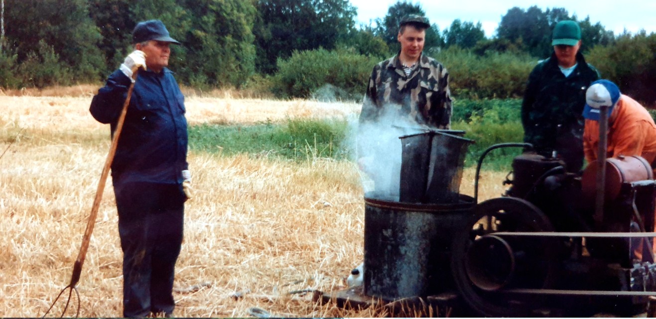 Ohran Puinti Pienellä Kotitilalla Juurakko Baking
